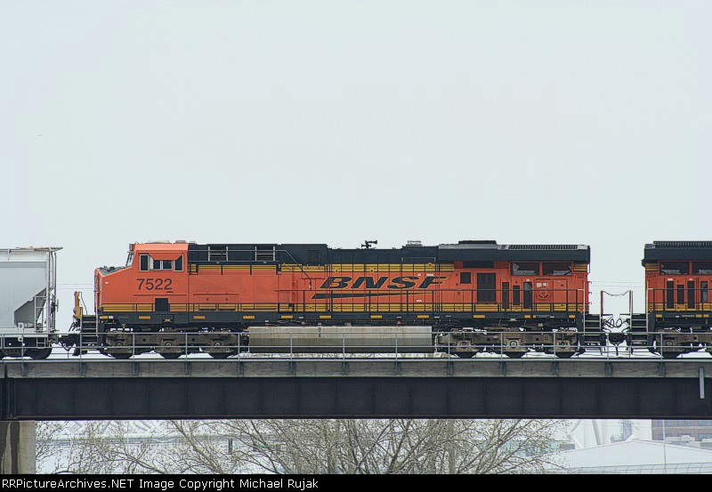 BNSF 7522